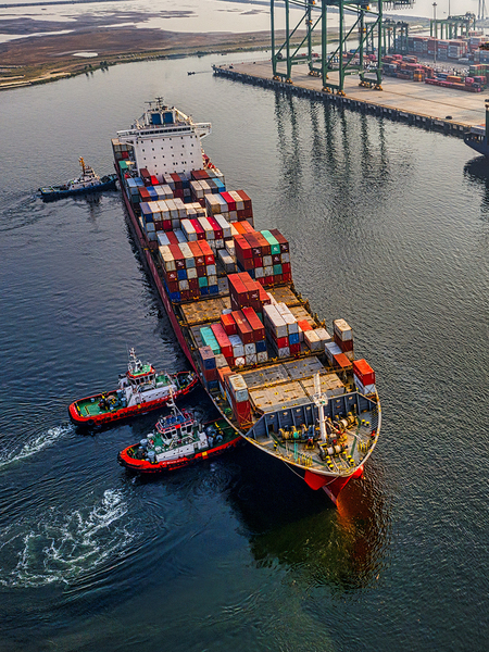 AK & K SHIPPING Company